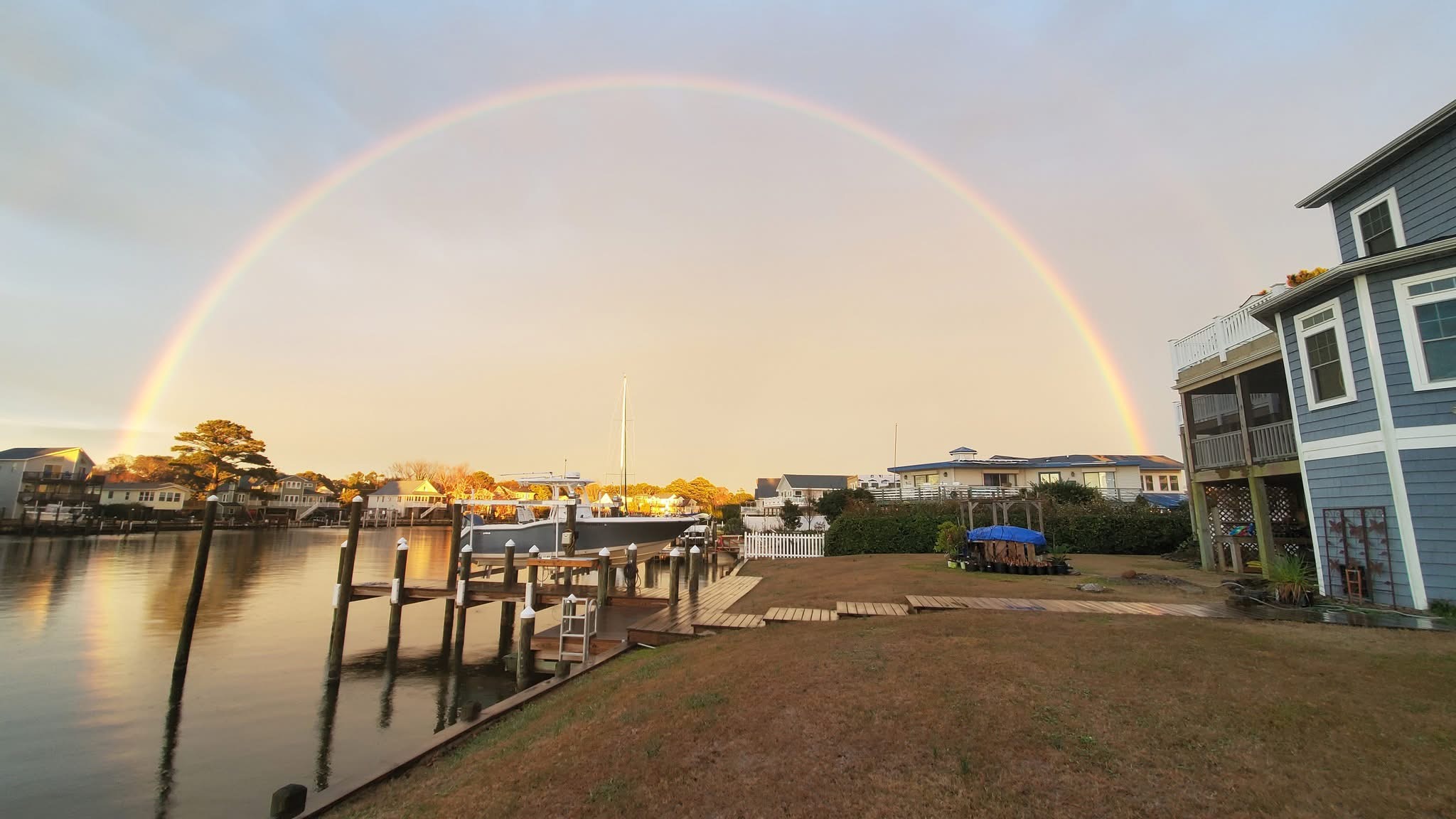 God-Colors | At Water’s Edge